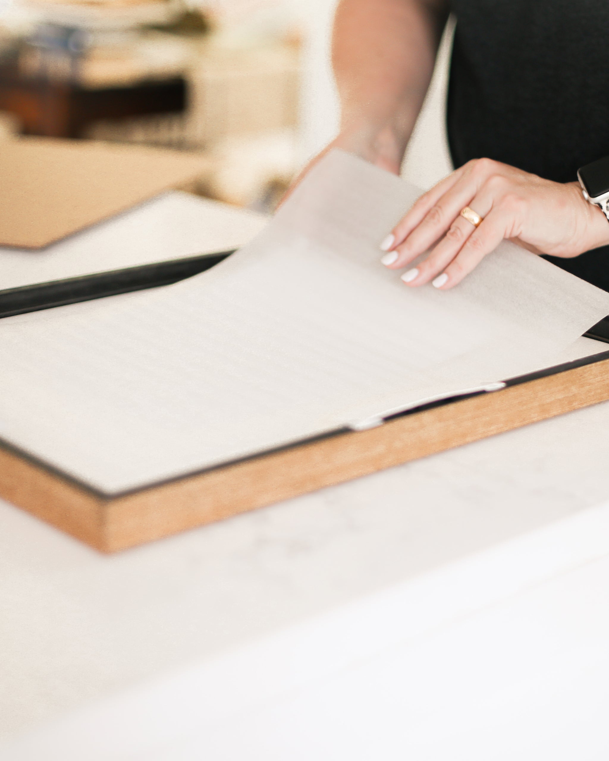 Behind The Scenes – Amy Crews | Southern Fine Art